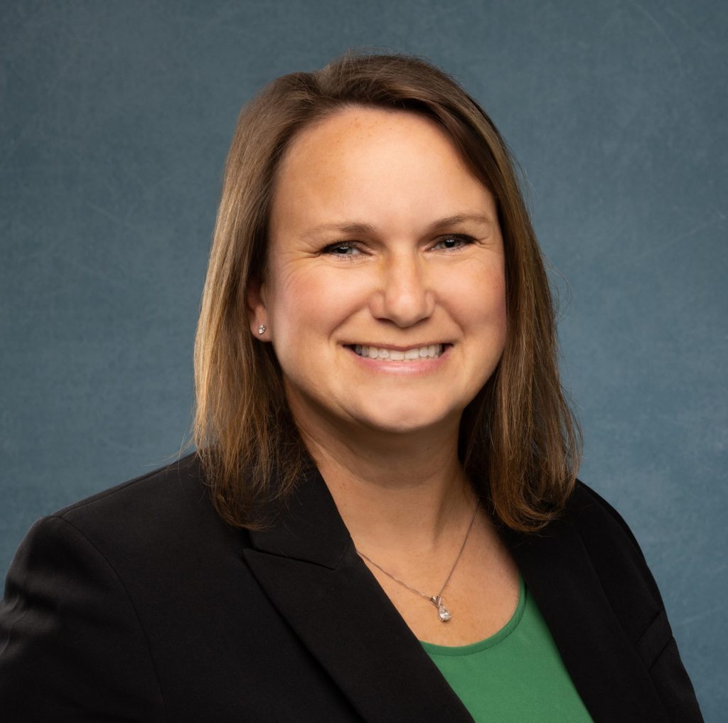 Danielle Sodergren, LMHC, IAADC, RPT | Prairie Wellness